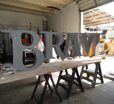 Dimensional Letters - Texas Signs Inc.